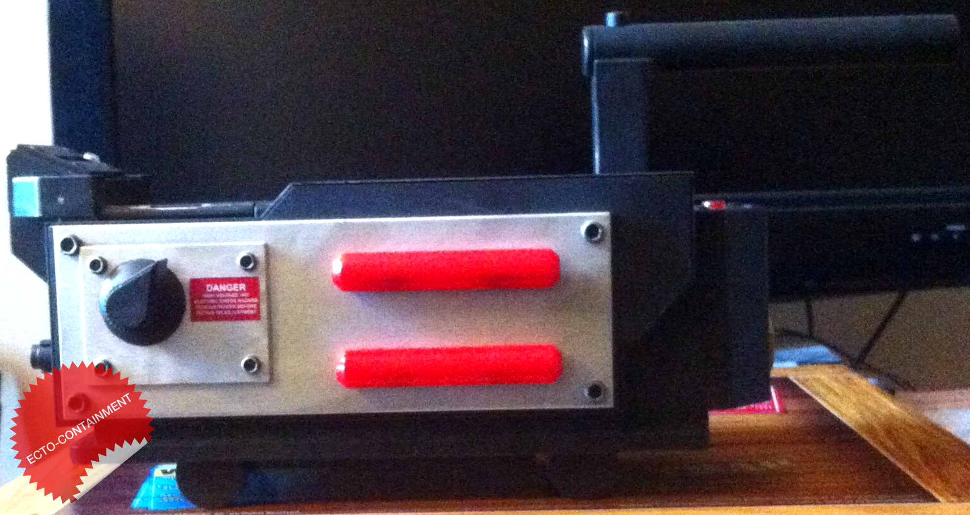 Rich Review: Matty Collector Ghost Trap – Ecto-Containment